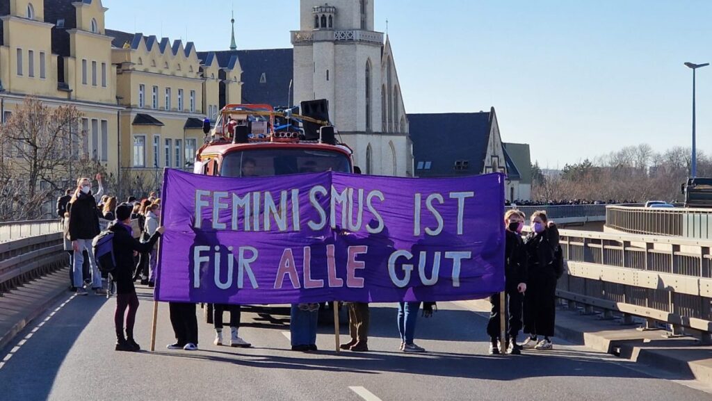 Femicide in Austria: When Home Becomes the Most Dangerous Place of All ...